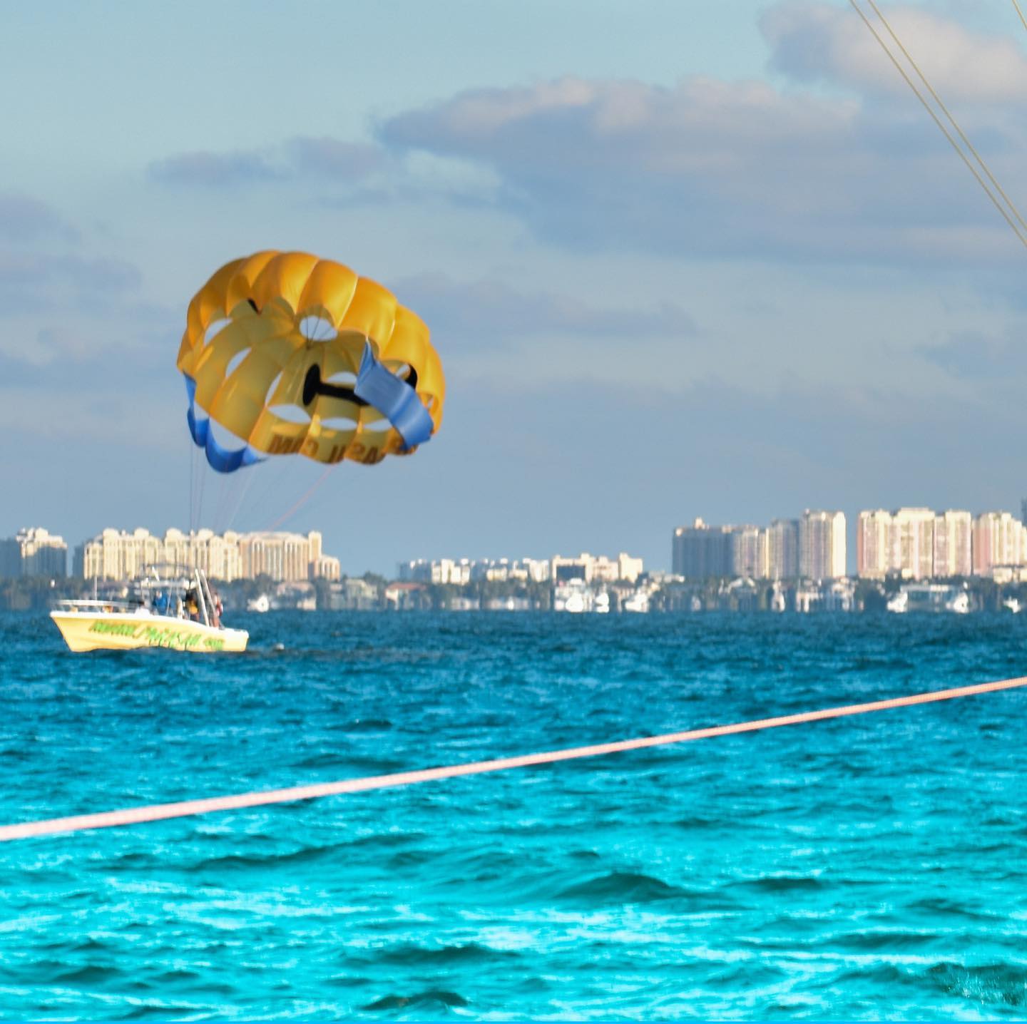 Parasailing Safety Regulations in Miami: What You Should Know Miami ...